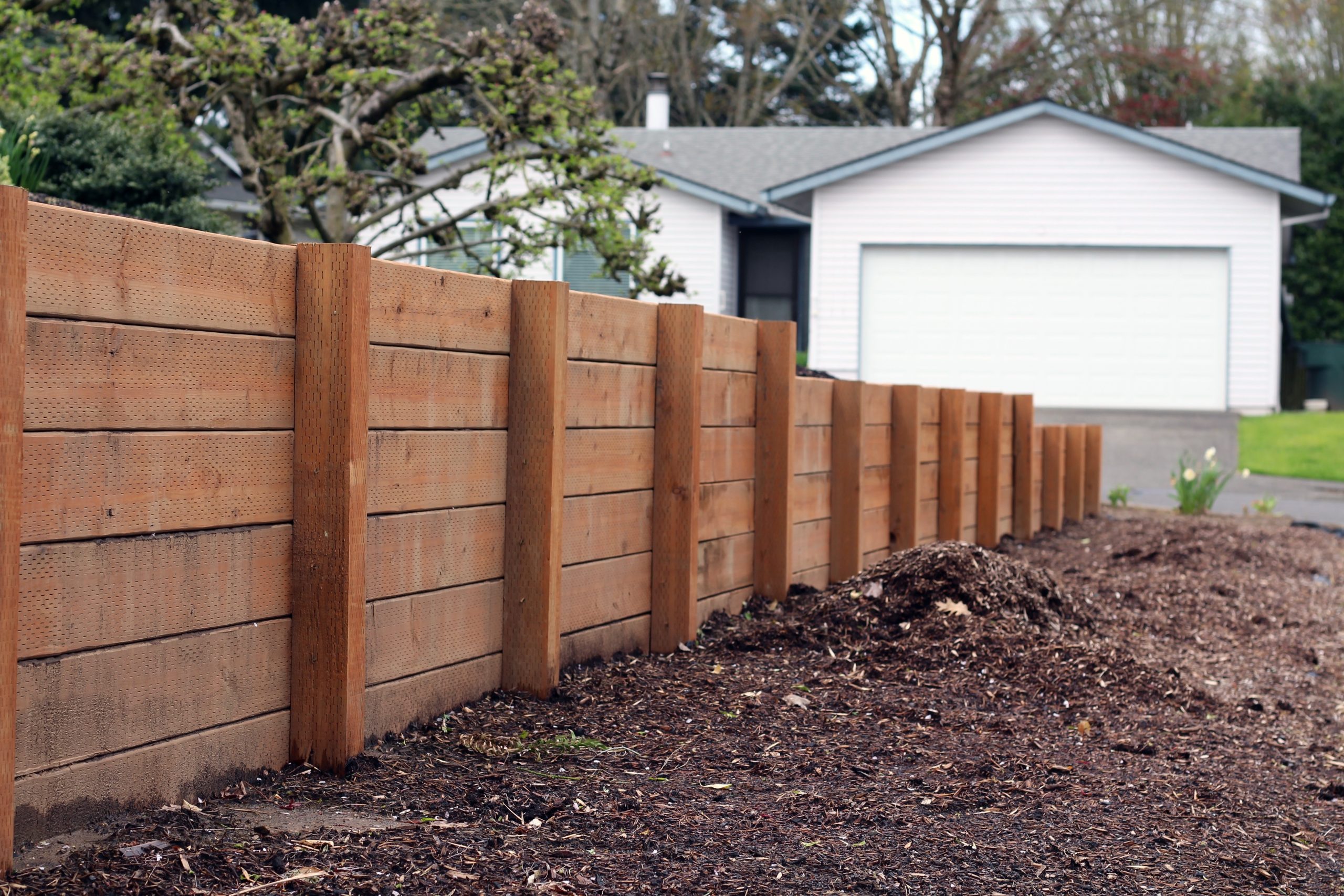 Retaining Wall Materials – Timber vs Concrete vs Steel - Uneedabricks
